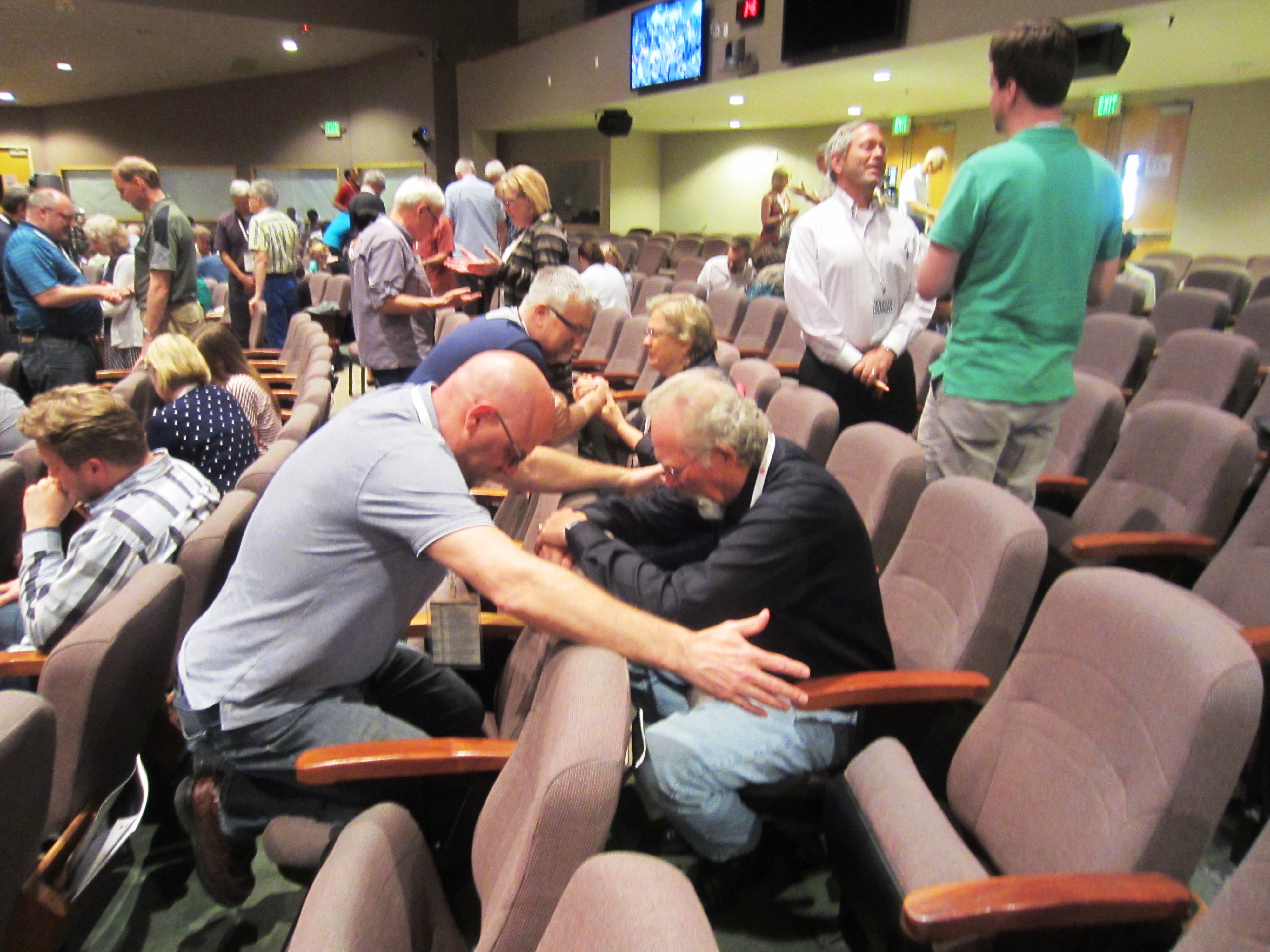 Prayer Summit Opens | Christian Reformed Church