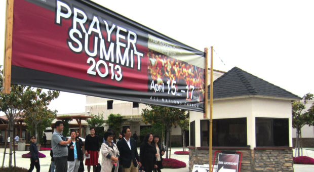 Two Churches are United by Prayer Summit | Christian Reformed Church
